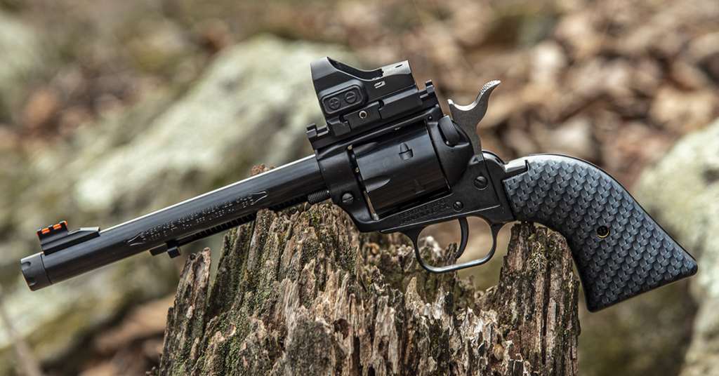 The Funnest Revolver of the Year! | Shoot On